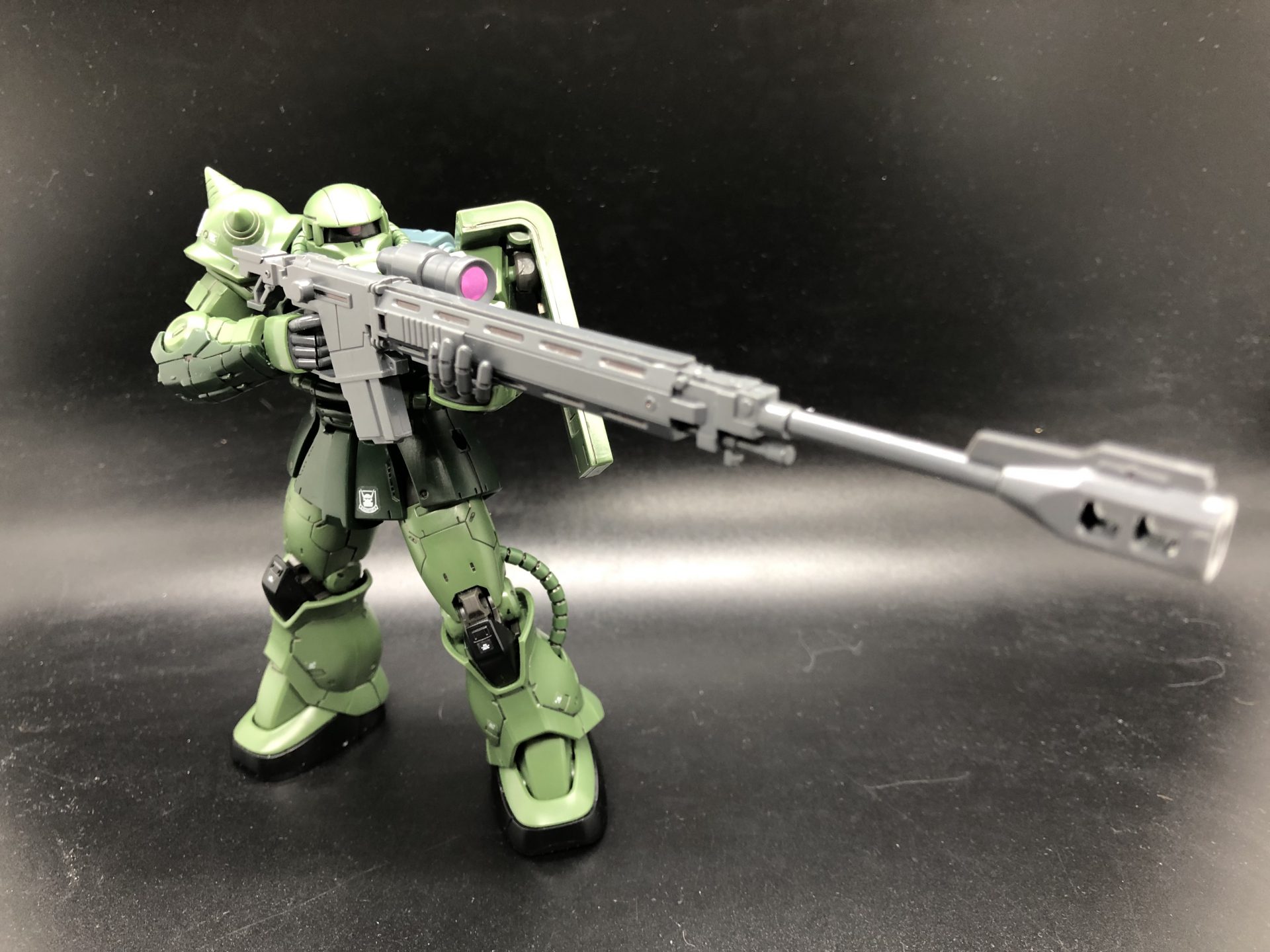 Gunpla Review: High Grade Zaku II C-6/R6 | Goonhammer