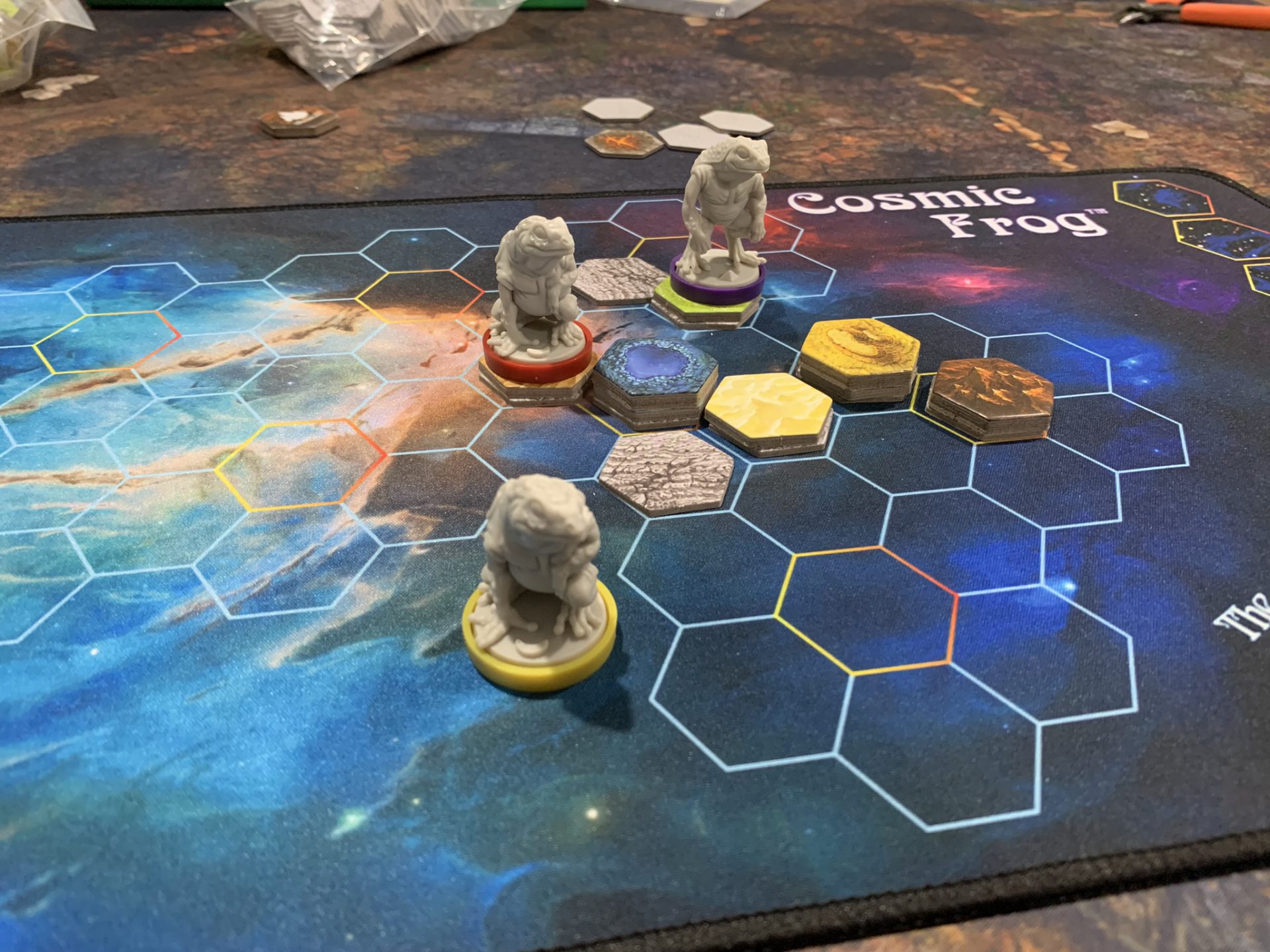 A Wholly Innovative Game of Titanic Frog Combat – Cosmic Frog Review ...