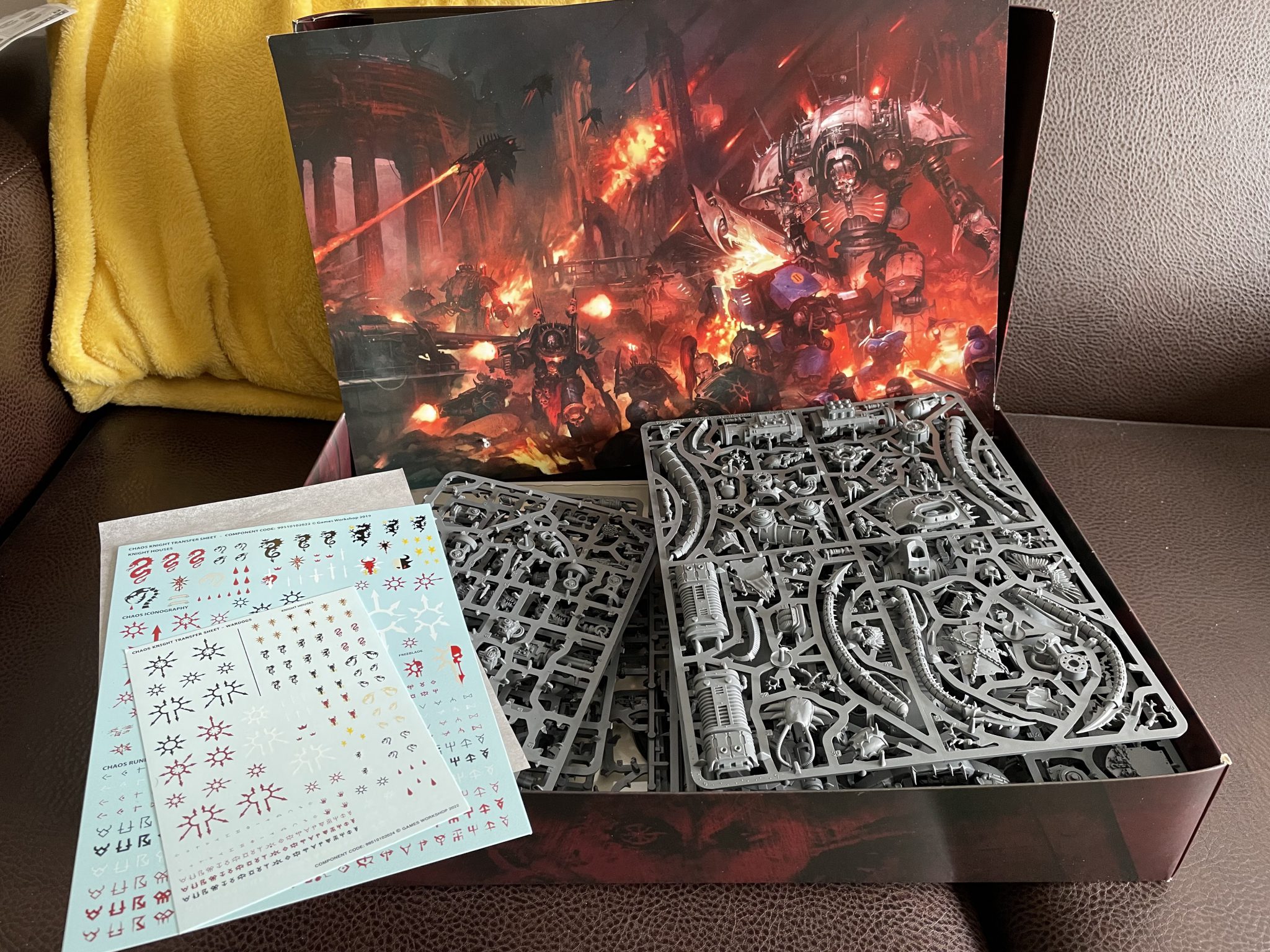 Chaos Knights Army Set Model Review | Goonhammer