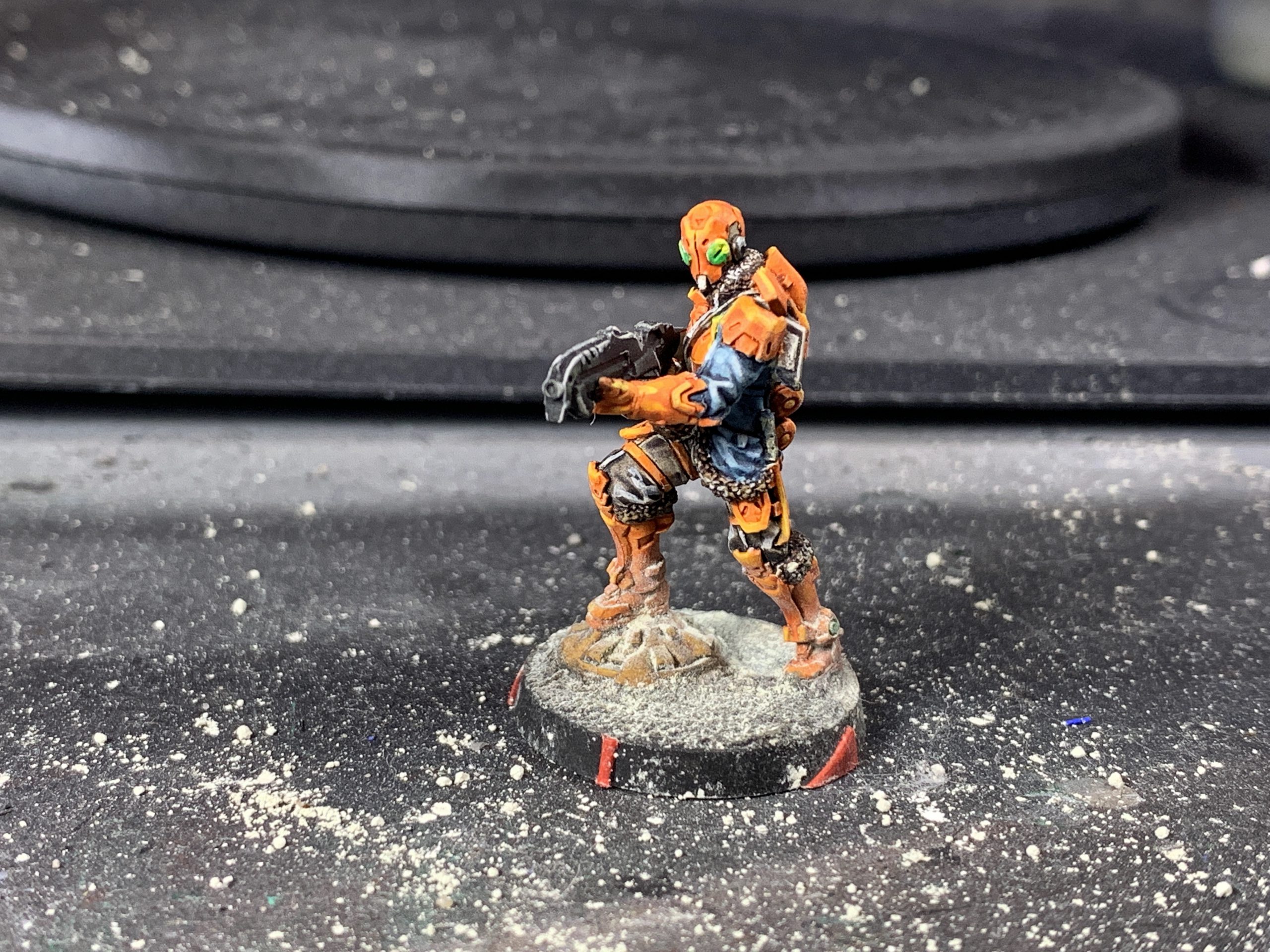 How to paint everything: Weathering with Pigments | Goonhammer