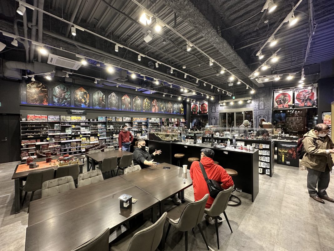 Welcome to the Knight Café: A Review of the New Warhammer Store and ...