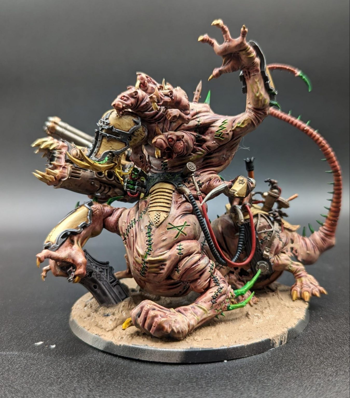 Daemonforged: A Guide to Kitbashing Robots | Goonhammer