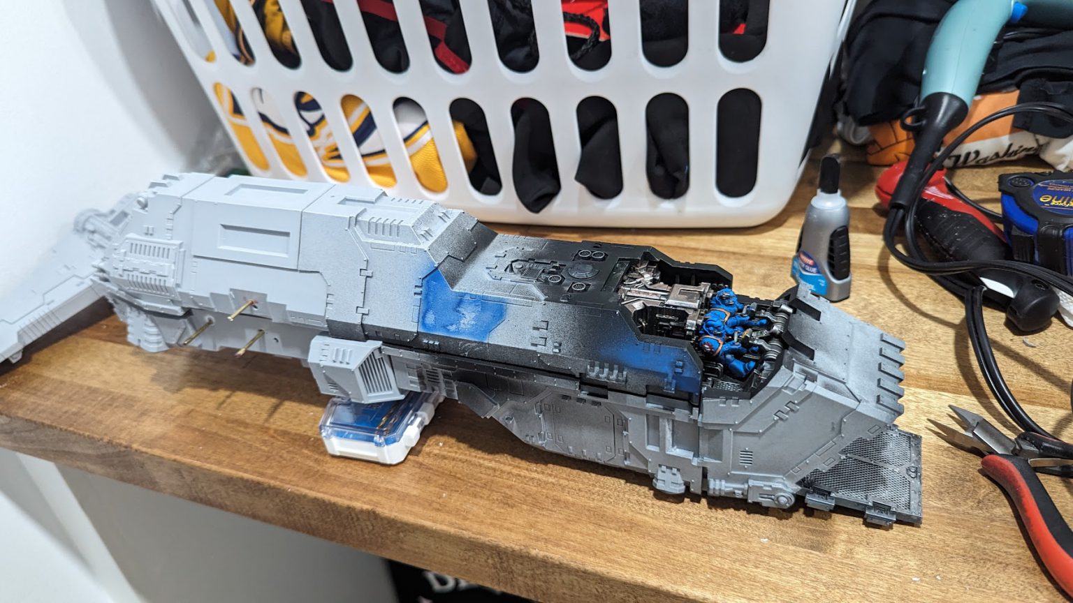 How to Build Everything: Forge World Legion Thunderhawk Gunship ...