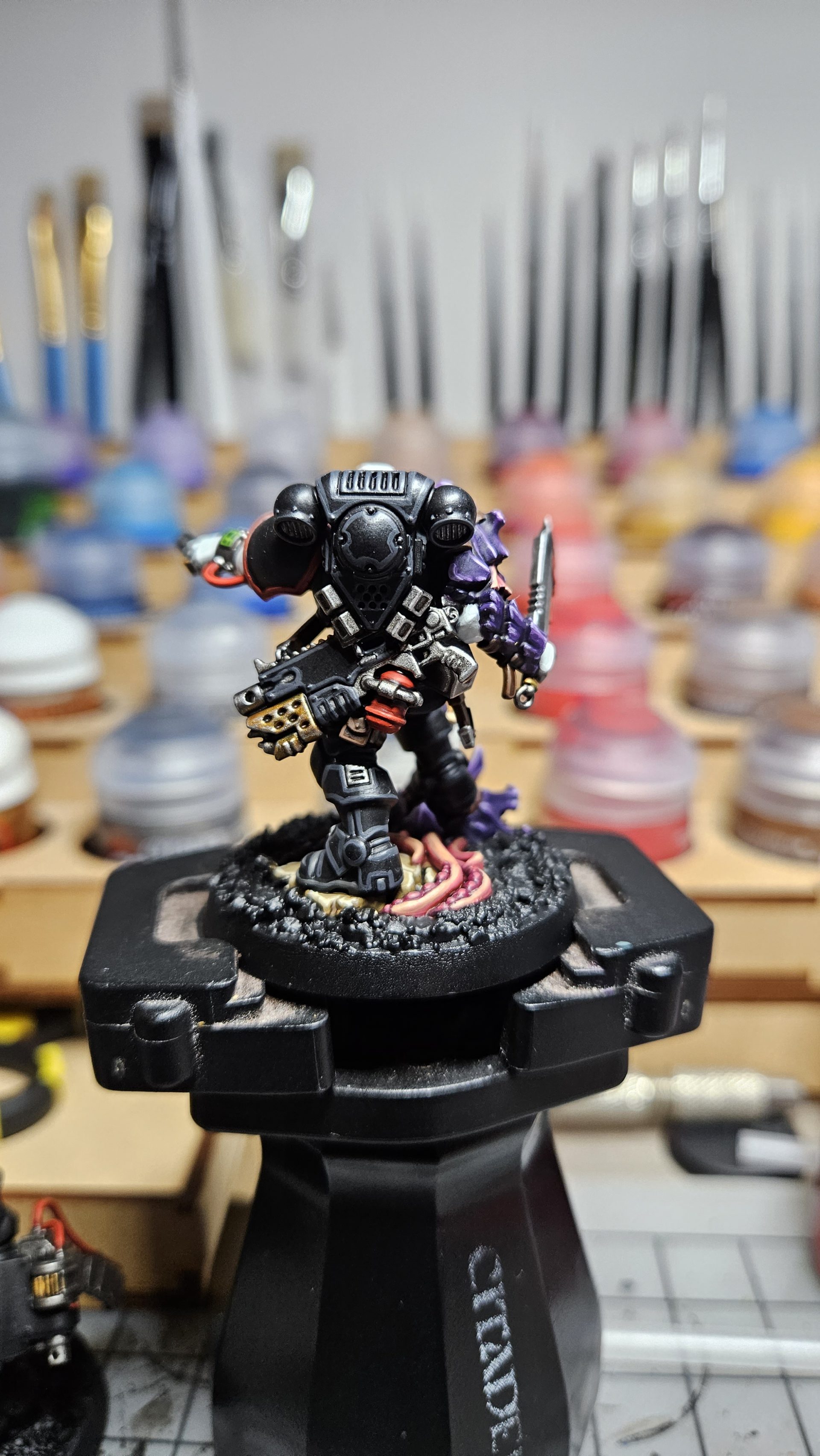 How To Paint Raven Guard – Dan Boyd’s Method | Goonhammer