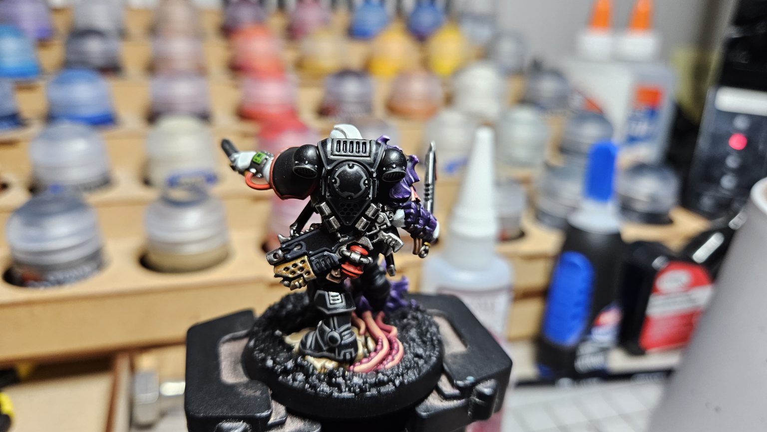 How To Paint Raven Guard – Dan Boyd’s Method | Goonhammer
