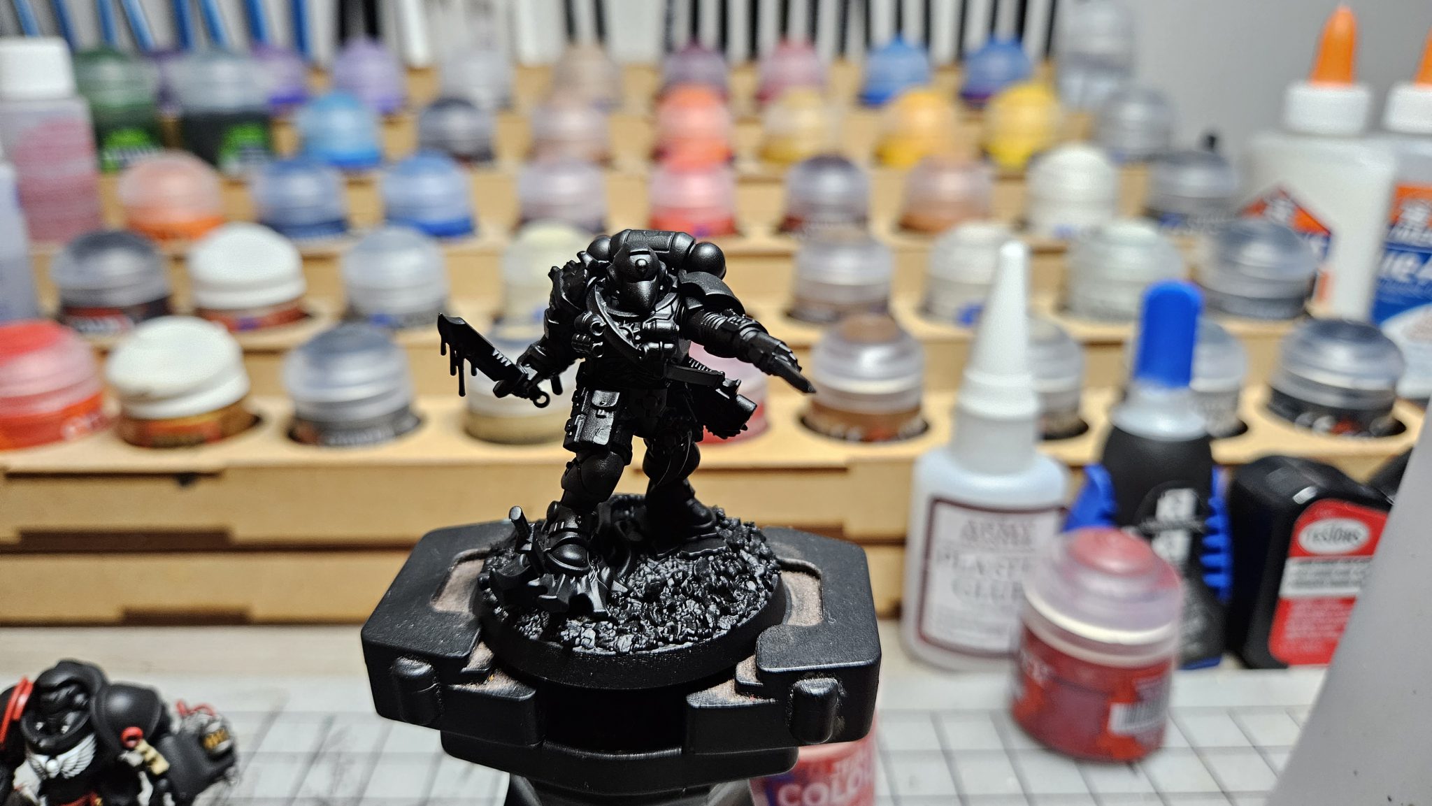 How To Paint Raven Guard – Dan Boyd’s Method | Goonhammer