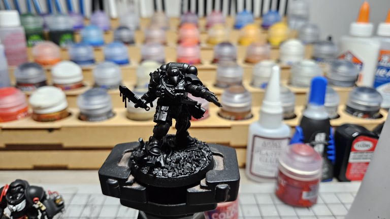 How to Paint Everything: Raven Guard Space Marines - Goonhammer