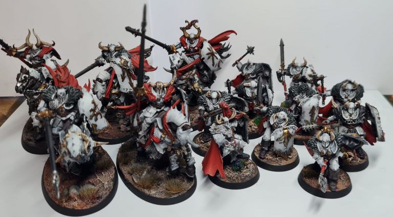 Faction Pack Overview: Slaves to Darkness – Age of Sigmar 4th Edition ...