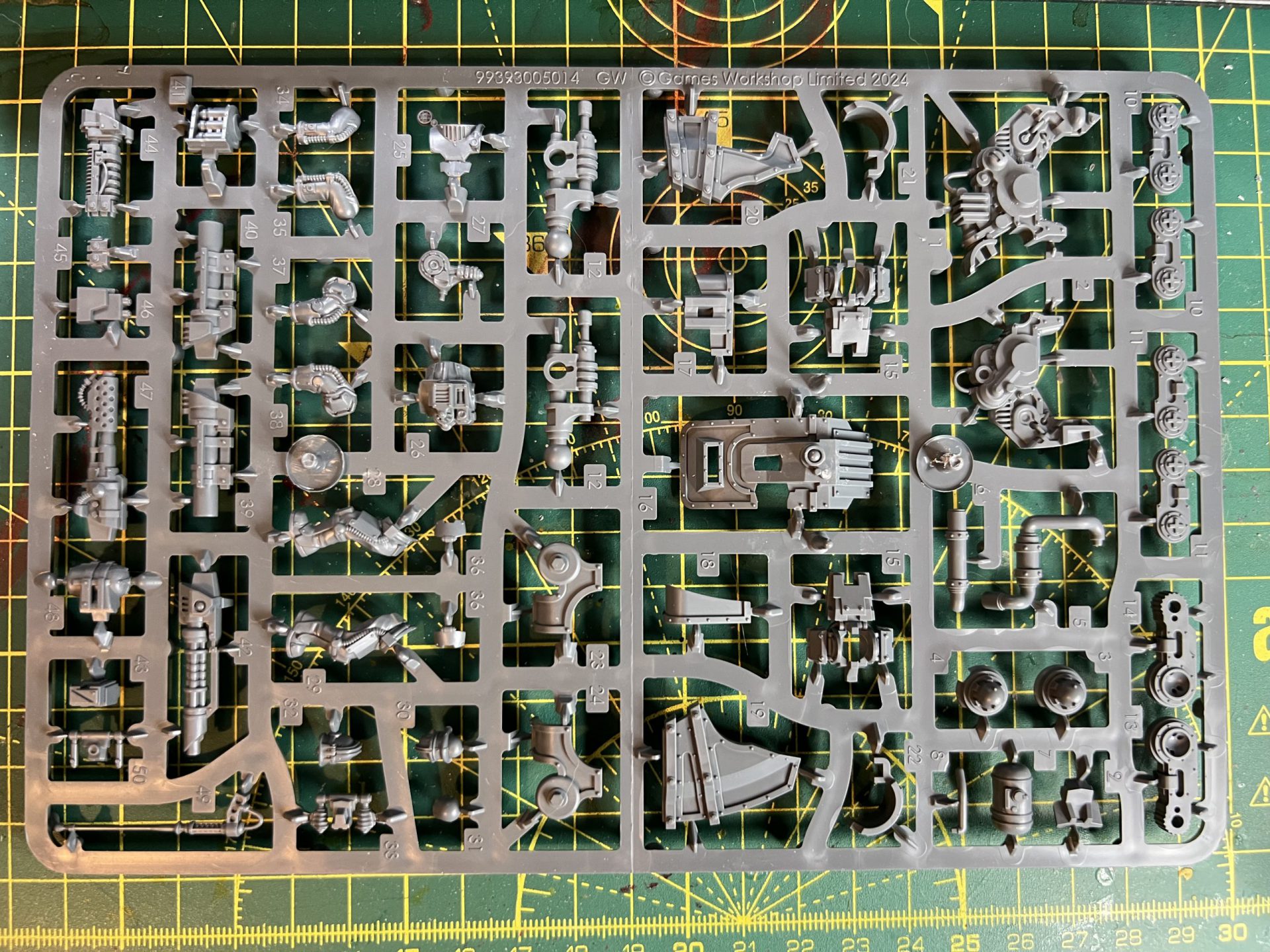 Review: Solar Auxilia Basilisk/Medusa and Hermes Light Sentinel ...