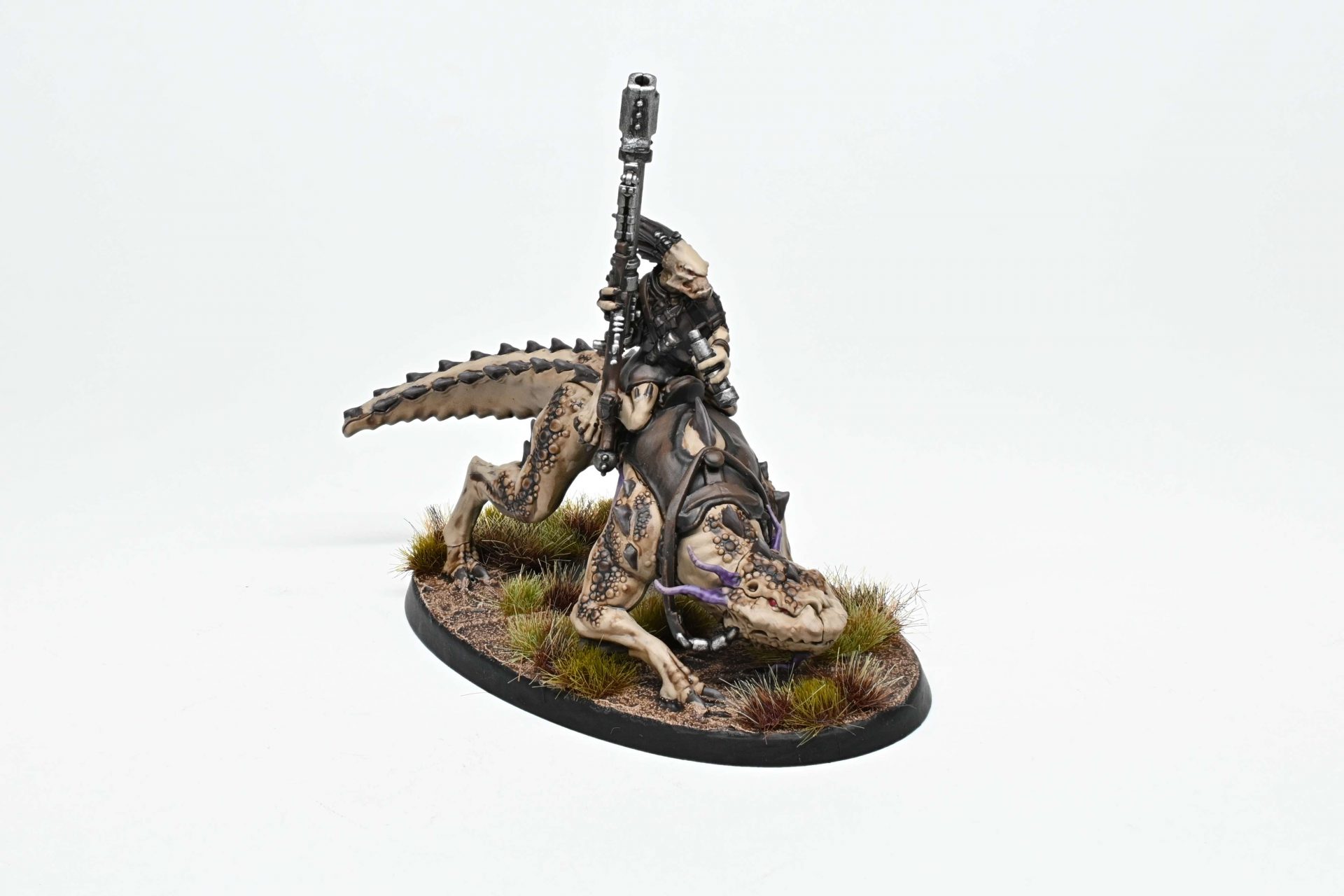 Goonhammer Model Review: Kroot Hound and Lonespear | Goonhammer