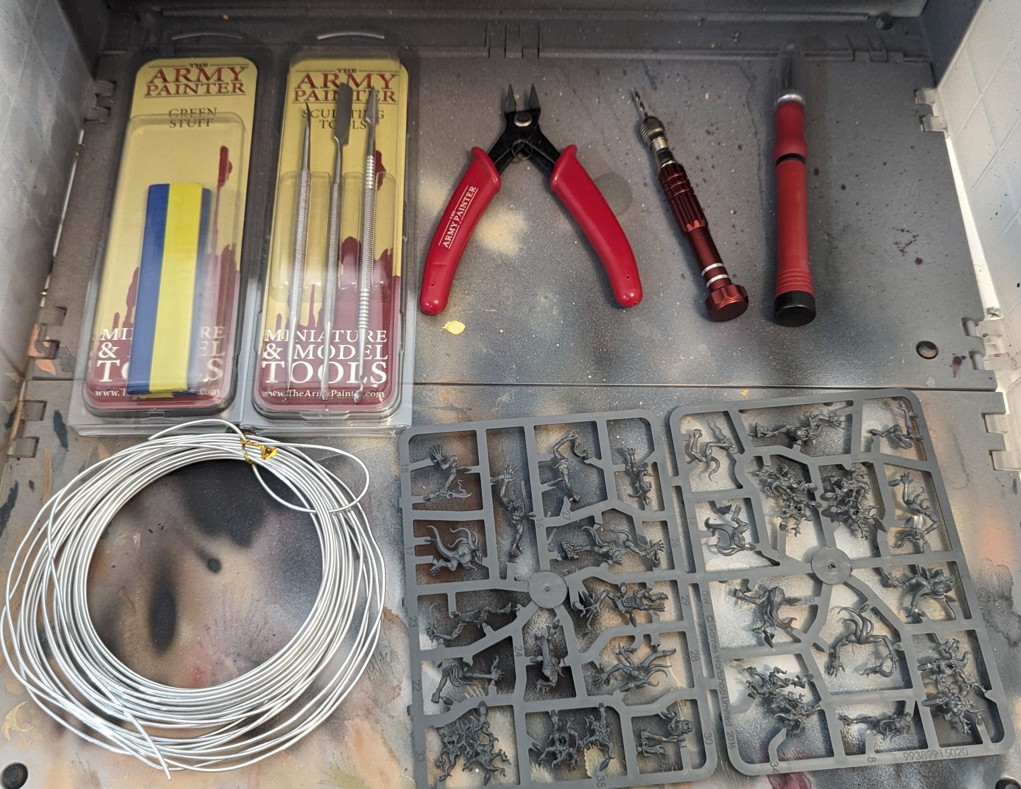 Hobby 101: Kitbashing/Converting | Goonhammer