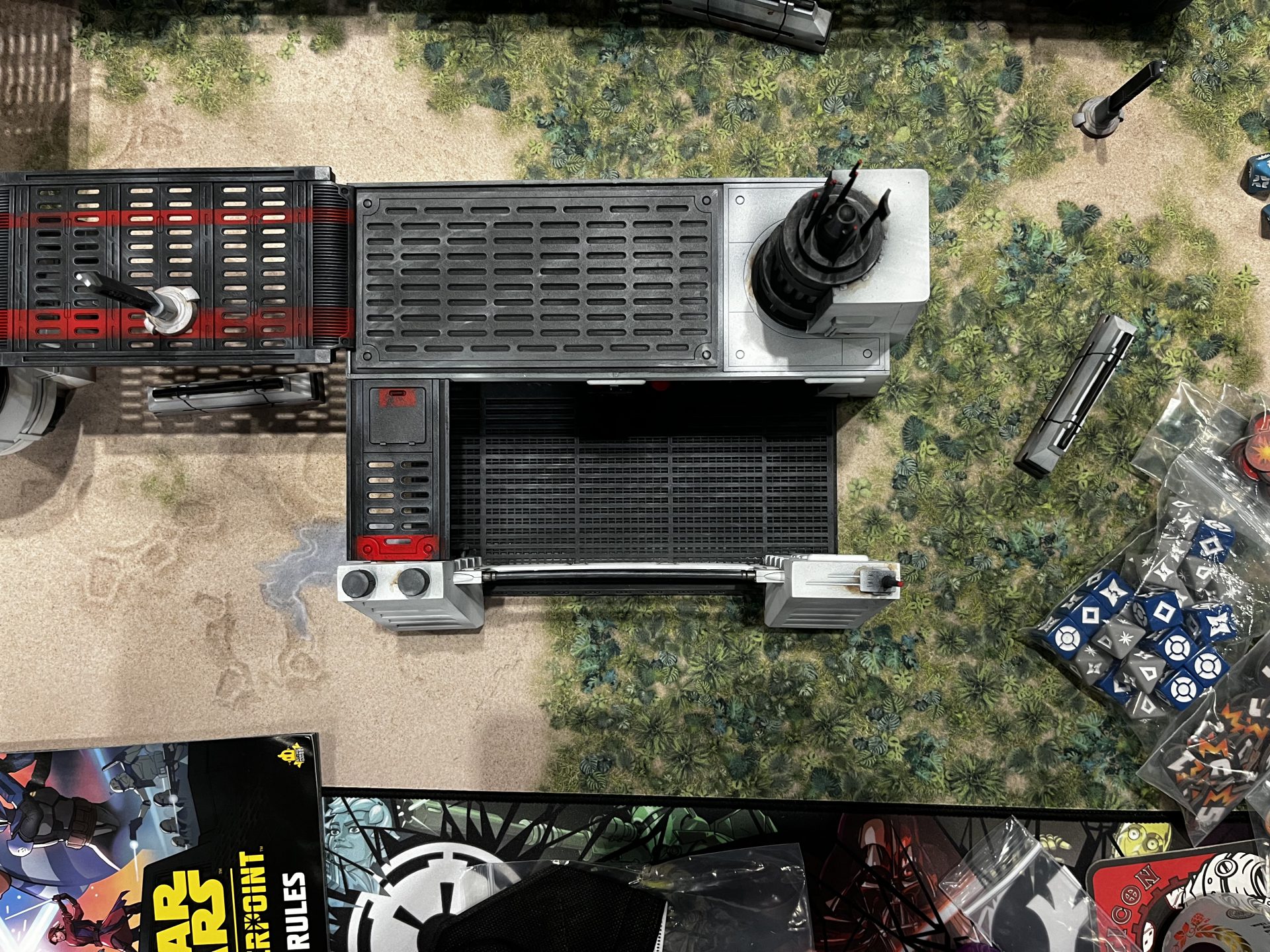 Terrain Talk: Star Wars Shatterpoint Maintenance Bay Terrain Pack ...