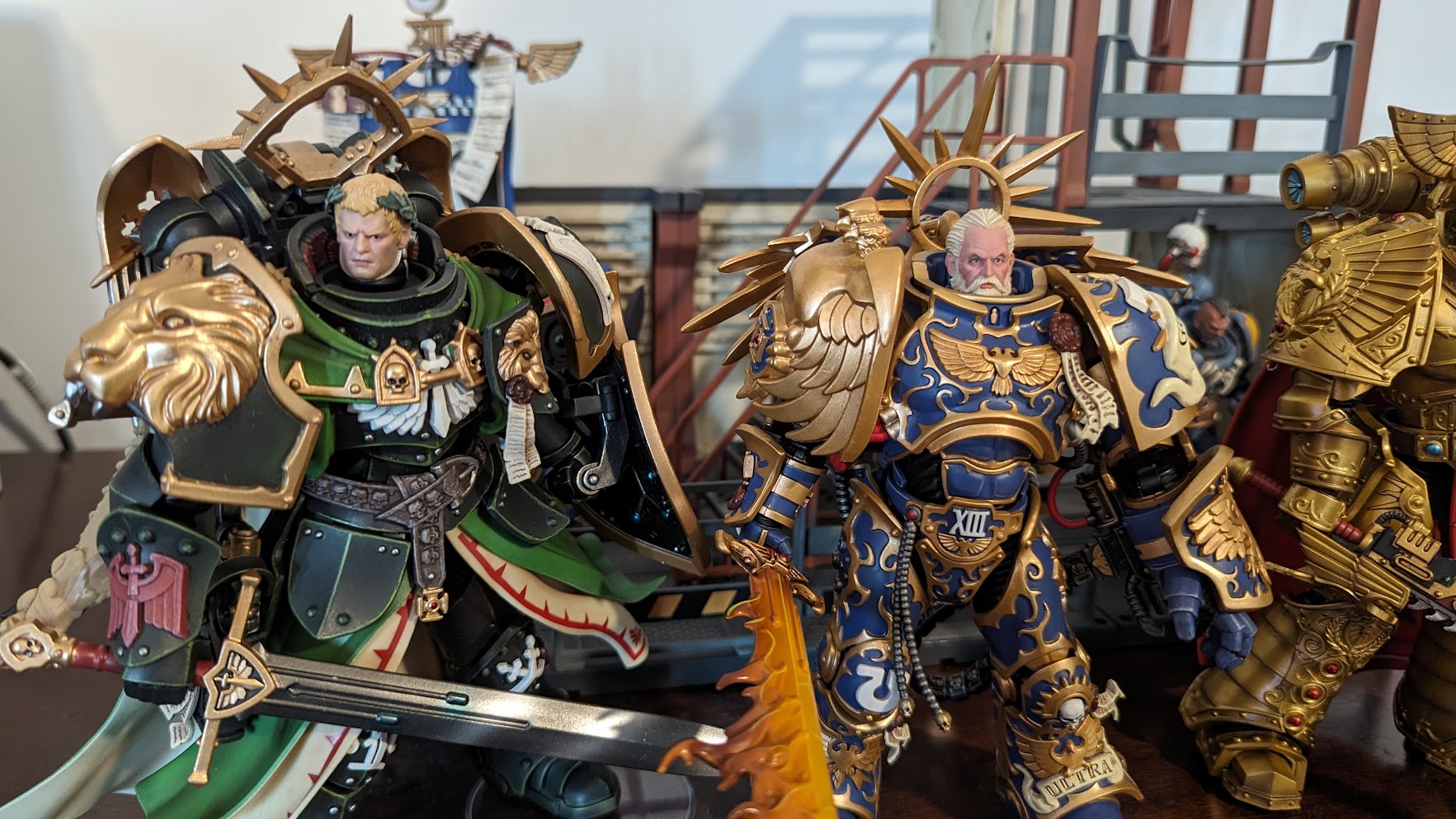 JoyToy x Warhammer 40K: Review of the Primarchs | Goonhammer