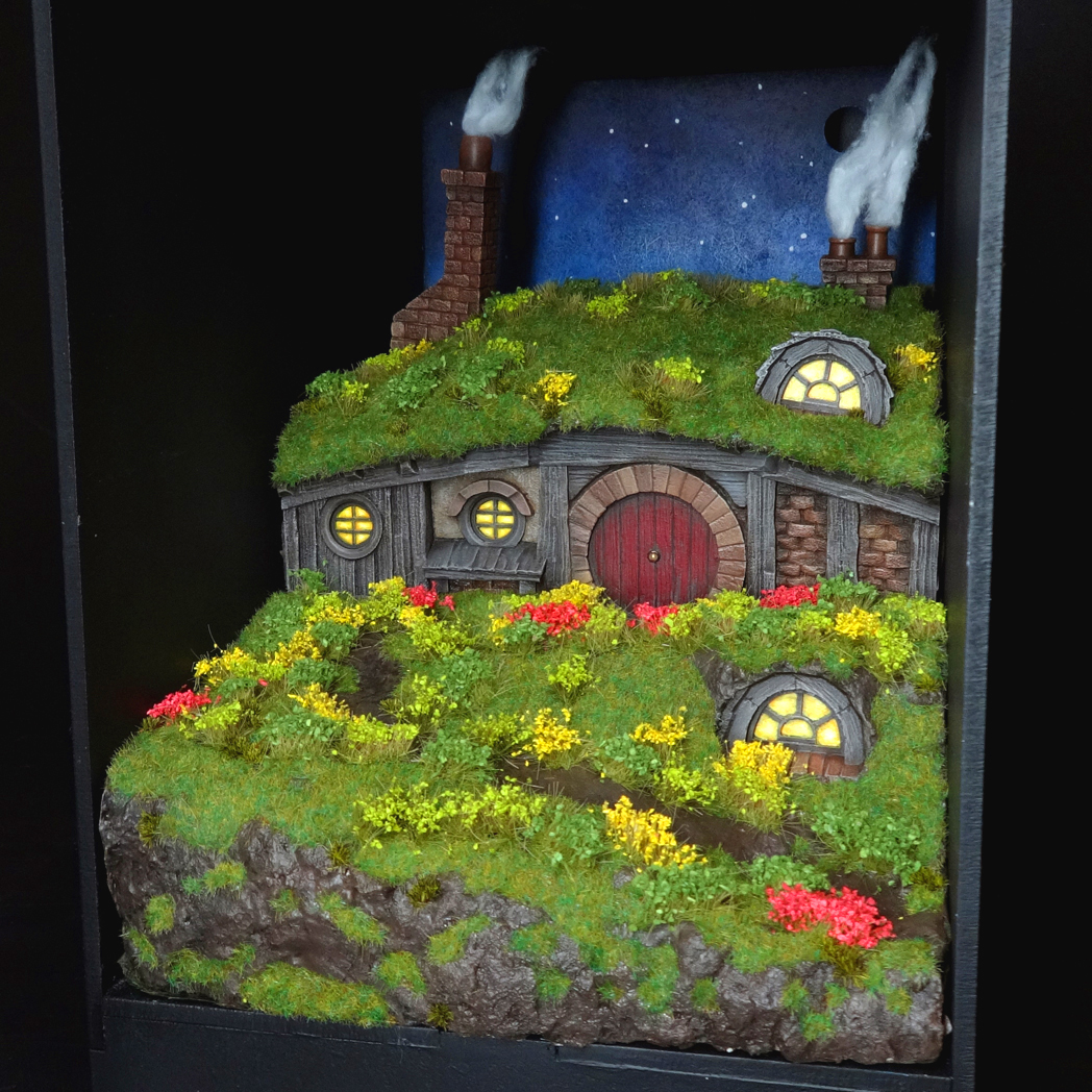 Hobby Heresy: A Hobbit Hole in a Book Nook | Goonhammer