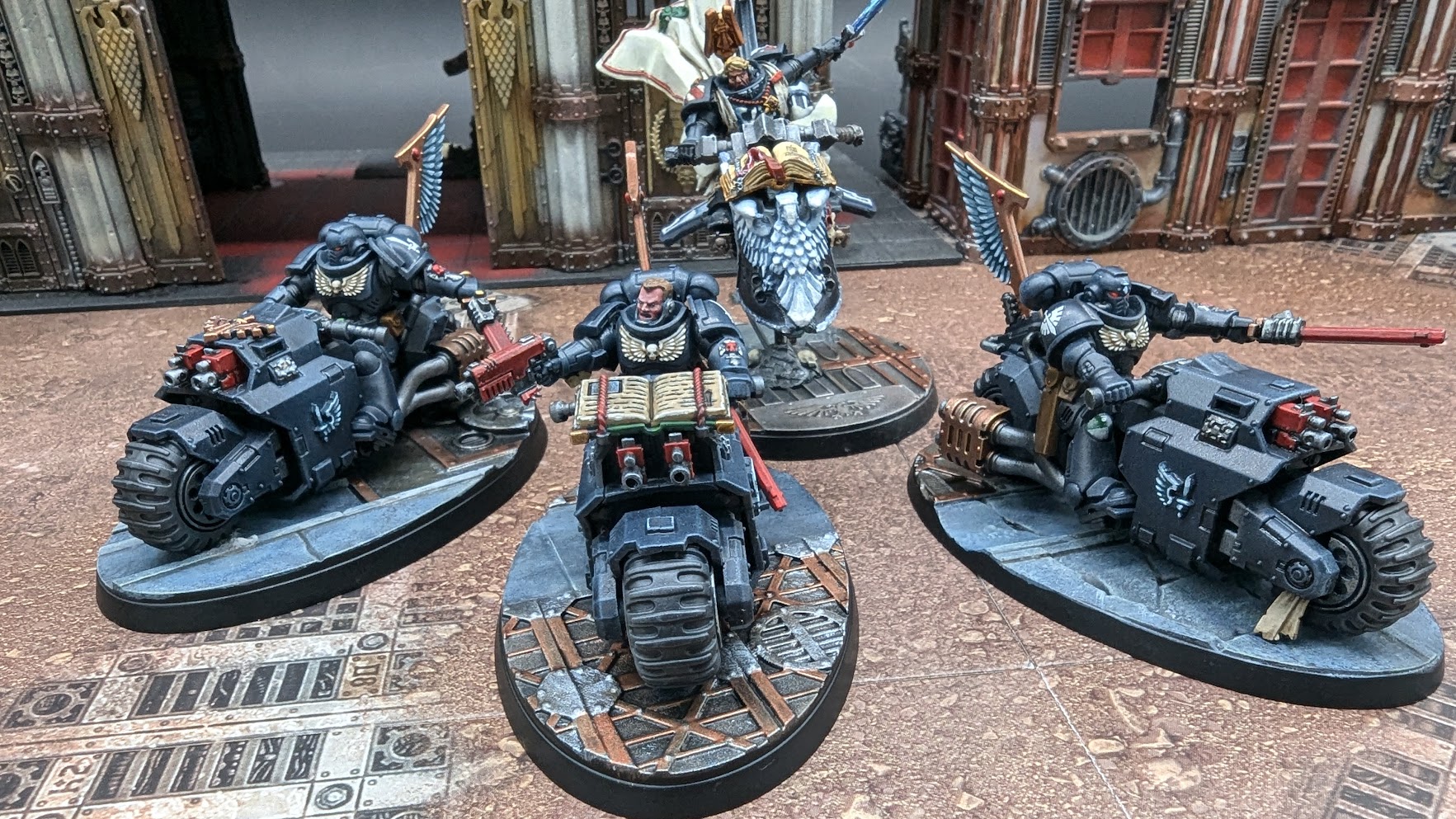 [40k] Competitive Innovations in 10th: Dog Days pt.1 | Goonhammer