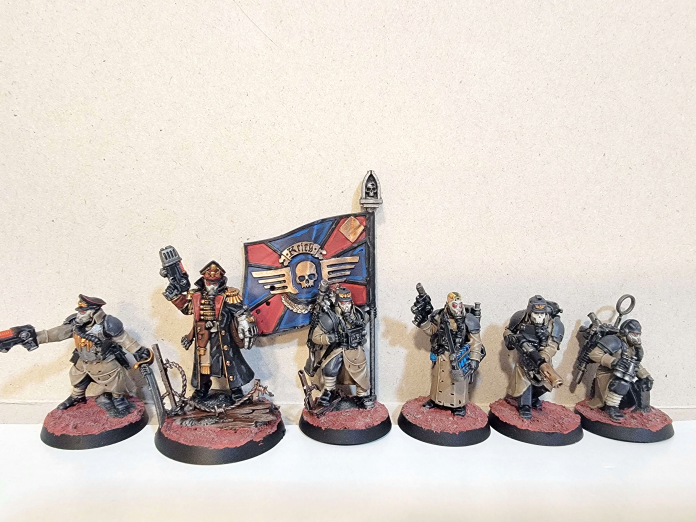 Miniature Review: Death Korps of Krieg Command and Heavy Weapon Squads ...