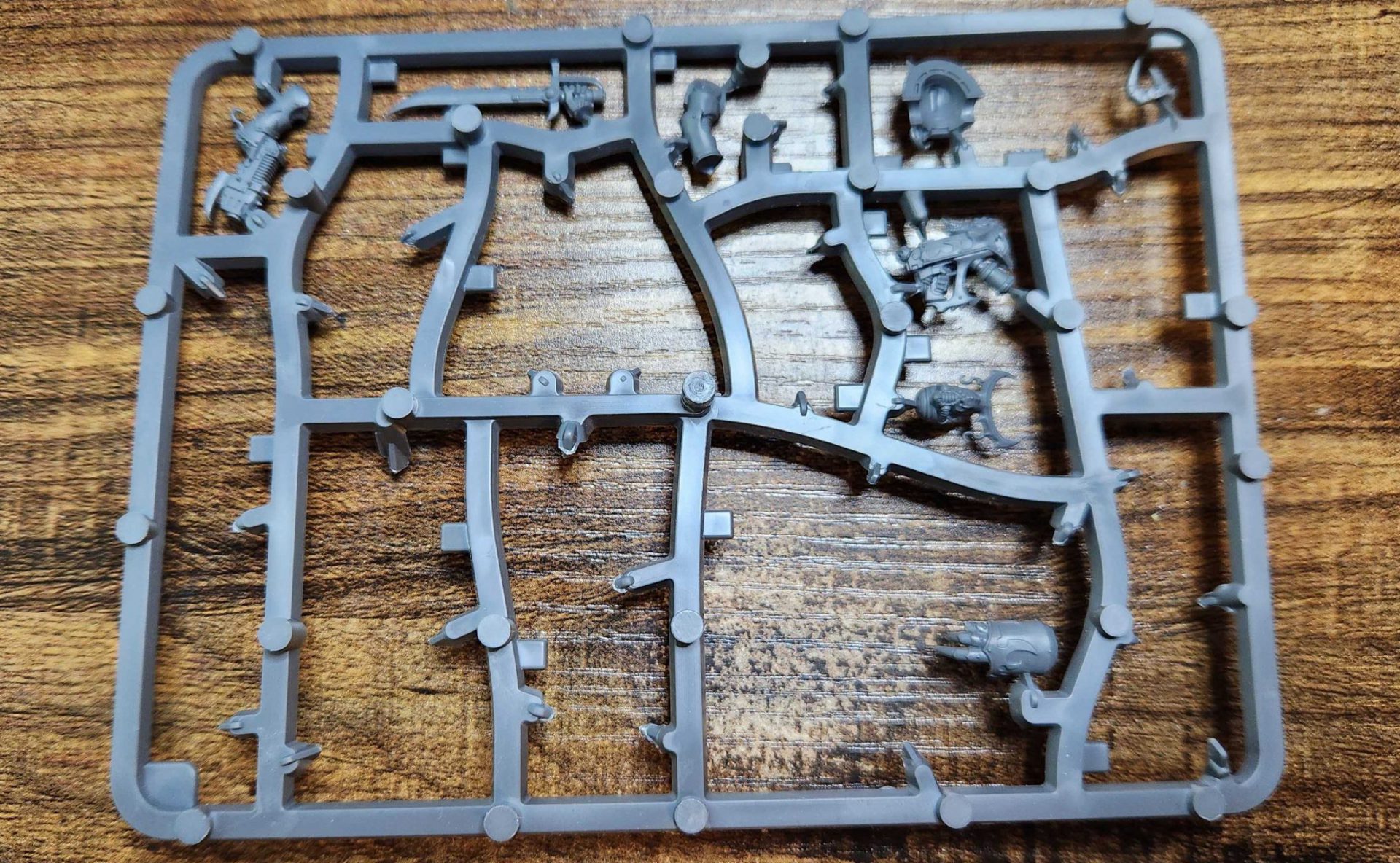 Goonhammer Reviews the New Emperor’s Children Boxed Set, Champions of ...