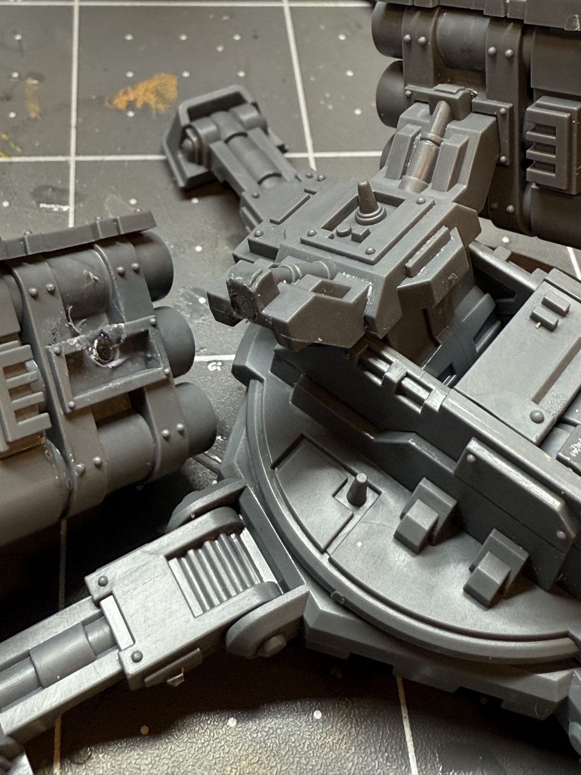 Goonhammer Reviews: Horus Heresy Tarantula Sentry Guns and Tarantula ...