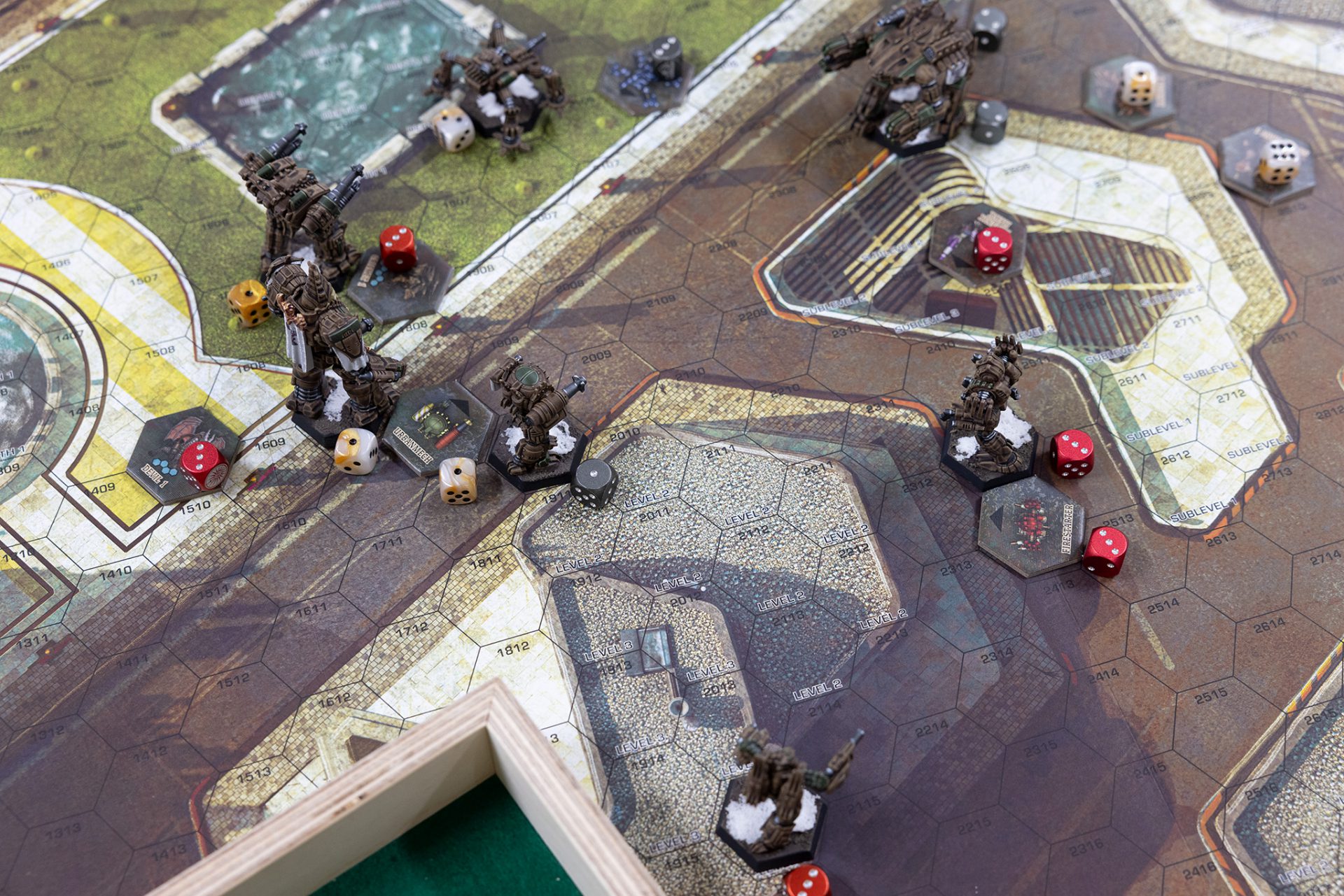 Goonhammer Reviews: BattleTech Gothic | Goonhammer