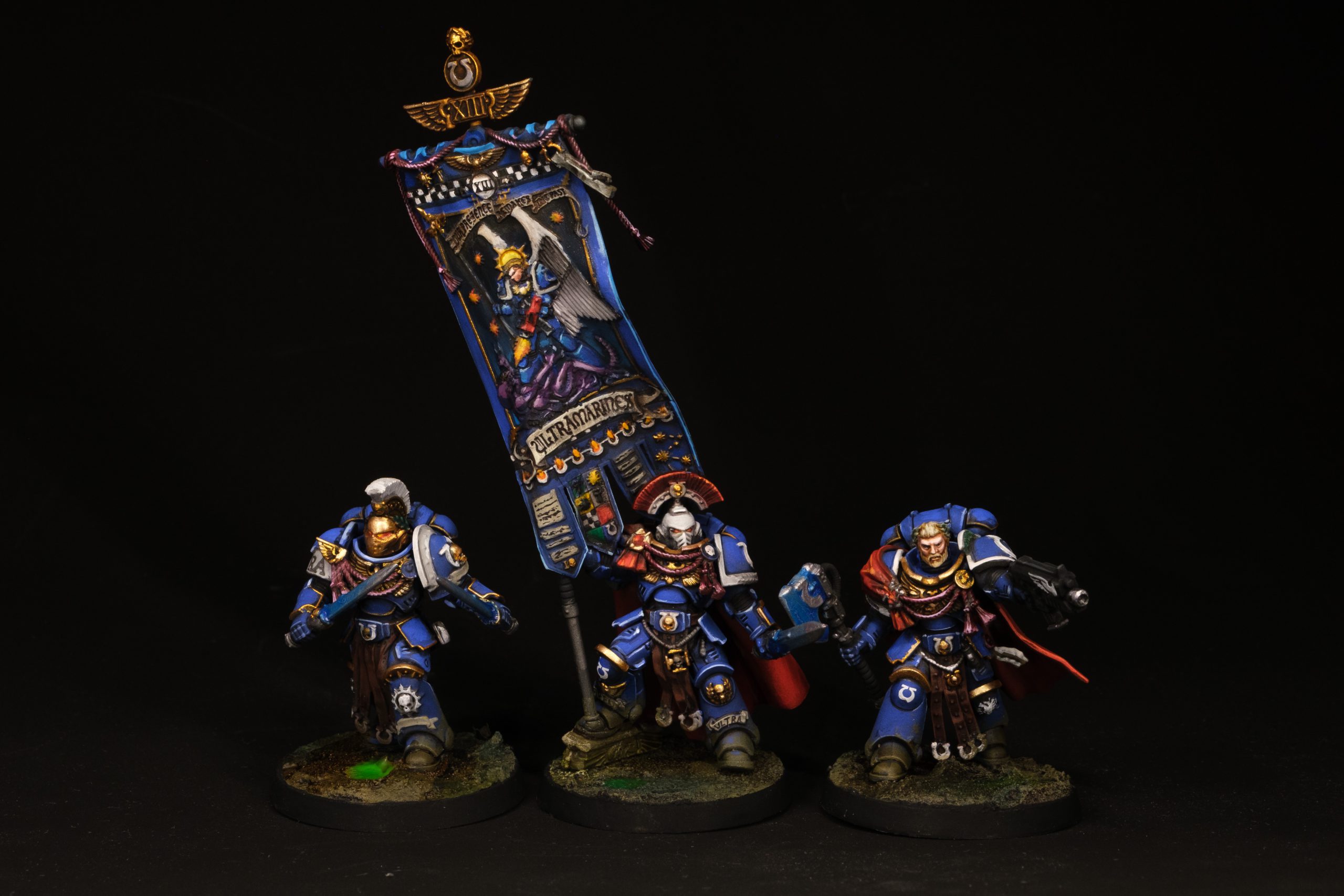 [40k] Model Review: Ultramarines Marneus Calgar, Cato Sicarius, Victrix ...